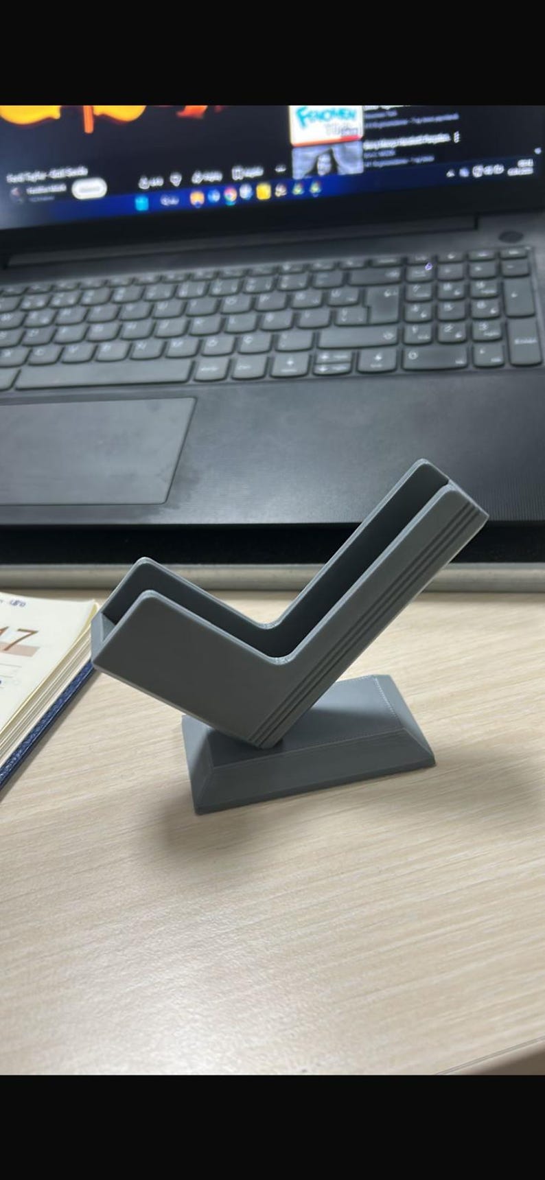 Business Card Holder / Desk Card Stand /minimal Desk Organizer / Office ...