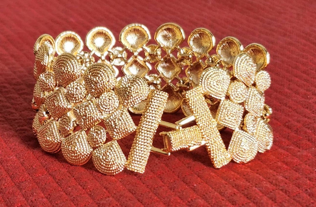 Vintage Kenneth Jay Lane (KJL) Textured Link Mesh Bracelet Gold Tone ...