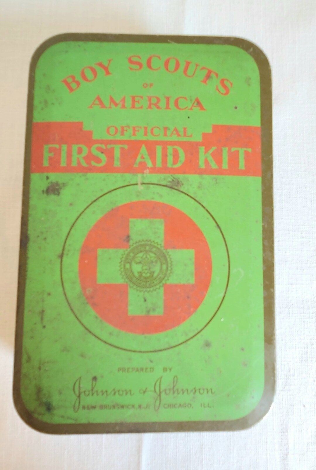 Vintage Boy Scouts of America First Aid Kit Tin, Belt Mounted, 1942 ...