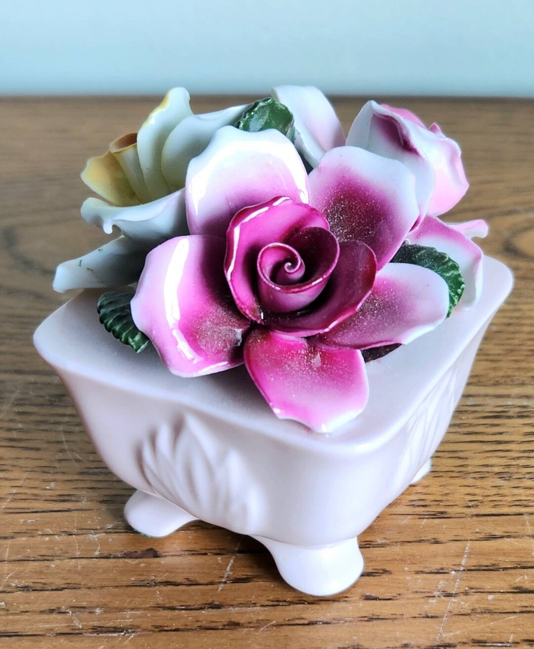 Staffordshire Floral Bone China Rose Thorley Flower Arrangement ...