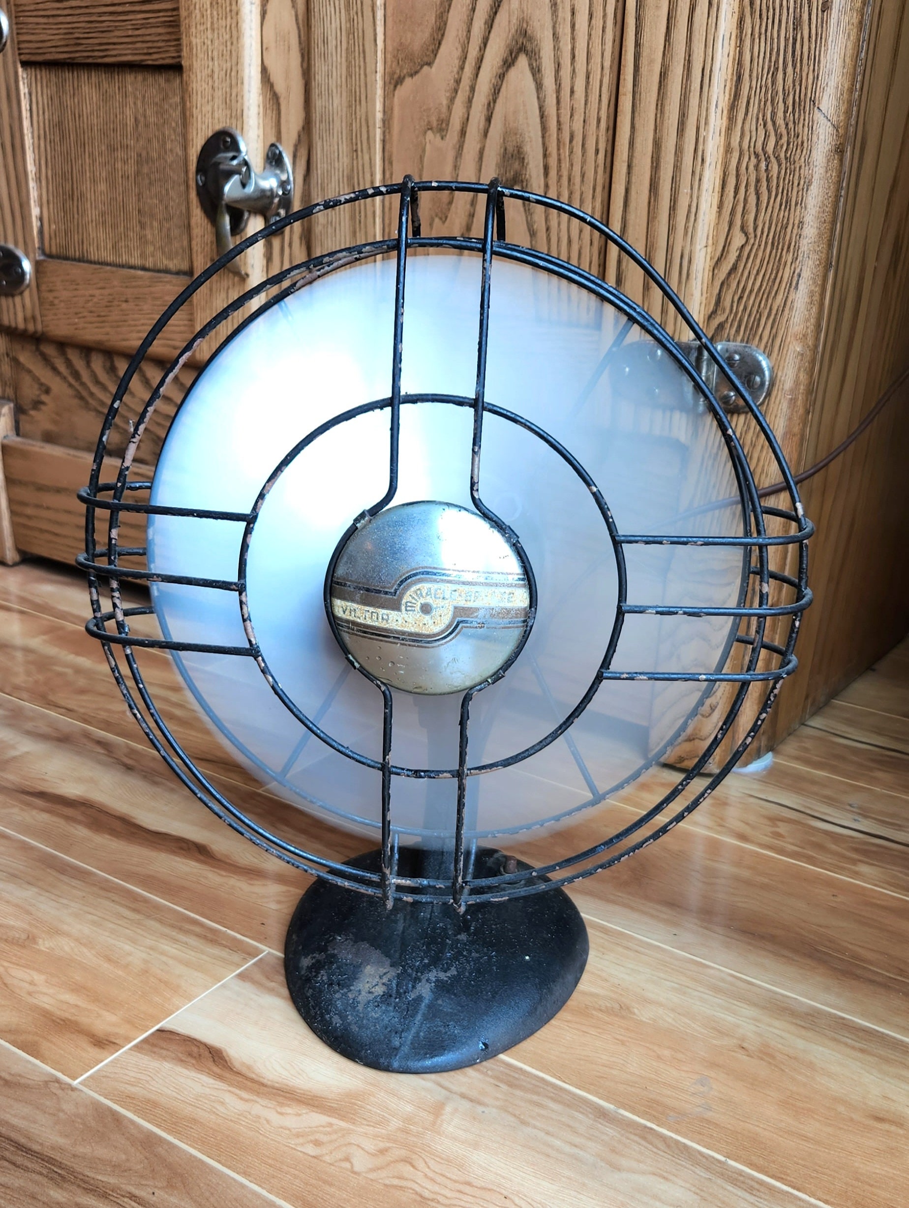 Antique VICTOR MIRACLE BREEZE Art Deco 12” Oscillating Electric Fan ...