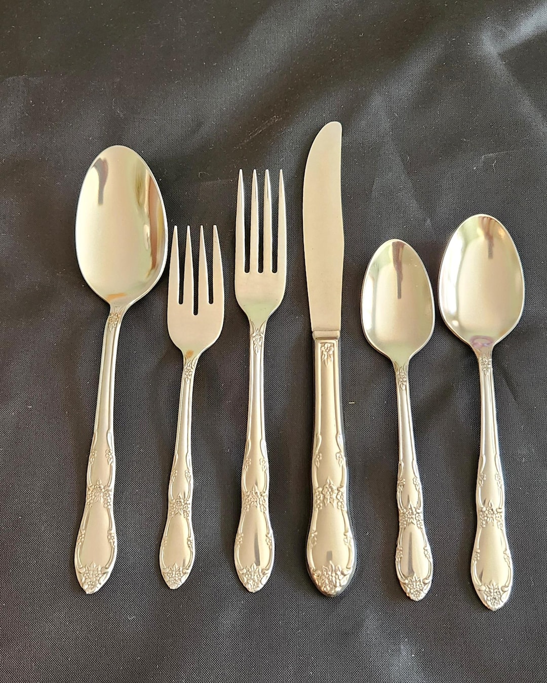 Vintage Fenway by Wm A Rogers Deluxe Stainless Oneida Ltd. Flatware 50 ...