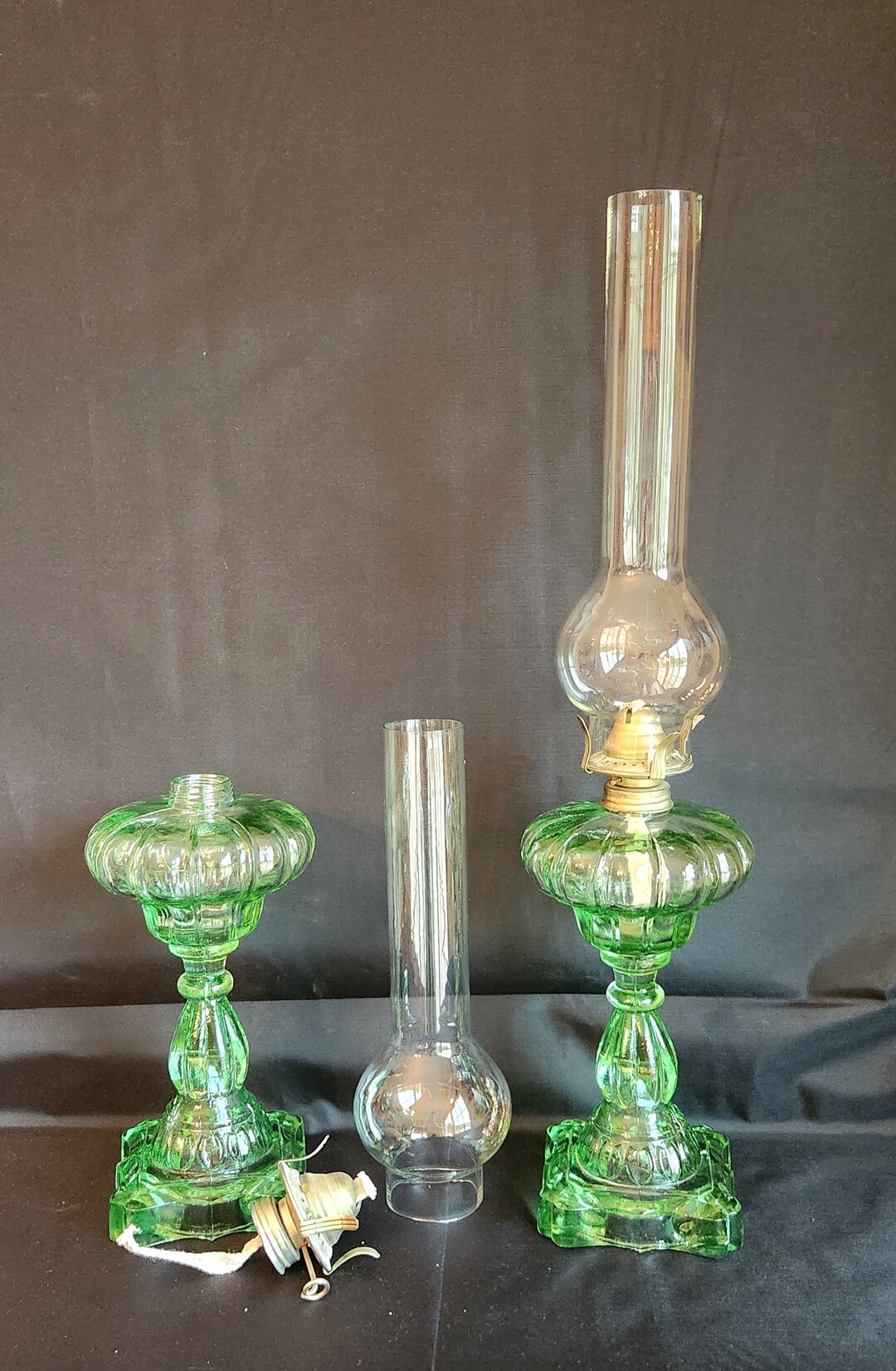 Vintage Green Glass Oil Lamp Burner 1999 Light House International ...