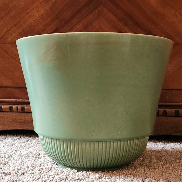 Red Wing Pottery Planter - Etsy