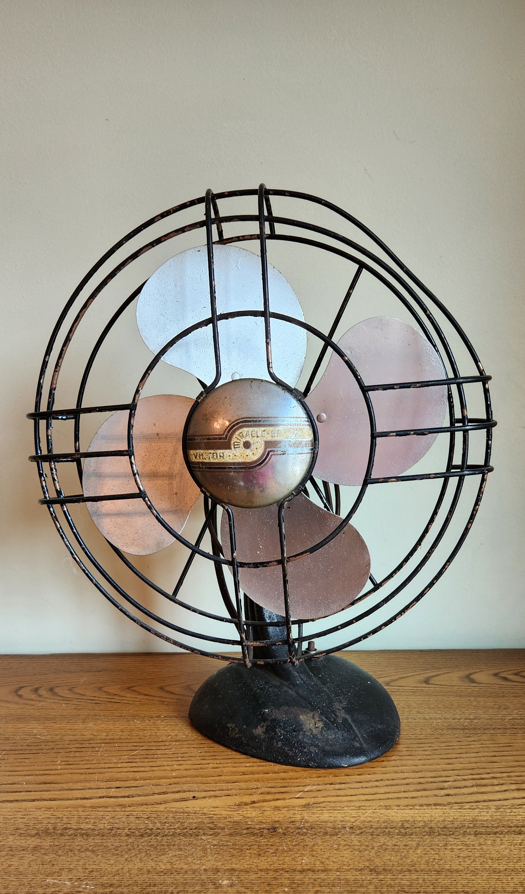 Antique VICTOR MIRACLE BREEZE Art Deco 12” Oscillating Electric Fan ...