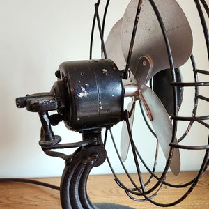 Antique VICTOR MIRACLE BREEZE Art Deco 12” Oscillating Electric Fan ...