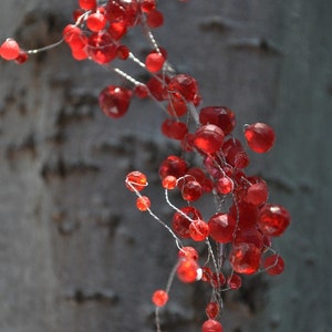 4 Foot Long Red Beaded Wire Wrappable Garland, Red Frosted + Red ...