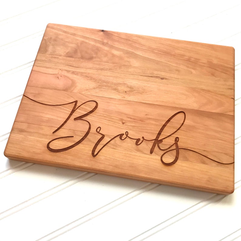 Personalized Bread Board. Custom breadboard for closing gift | Etsy