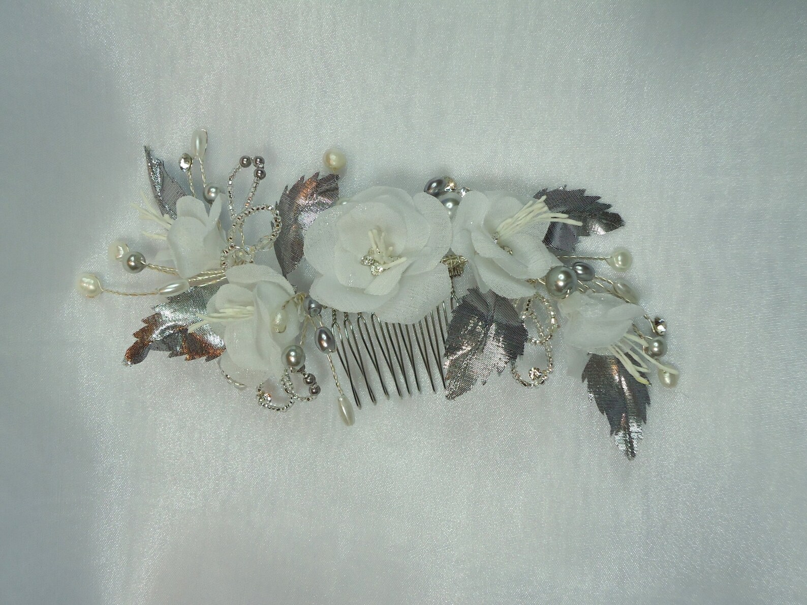 White Roses, Bridal Hair Comb, Wedding Flower Headpiece, Crystal Pearl ...
