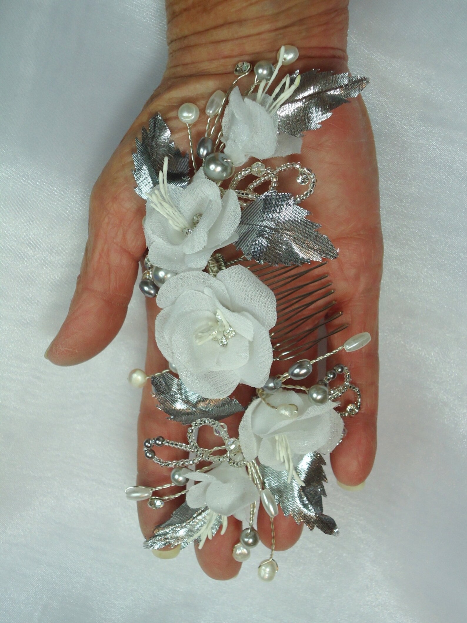 White Roses, Bridal Hair Comb, Wedding Flower Headpiece, Crystal Pearl ...