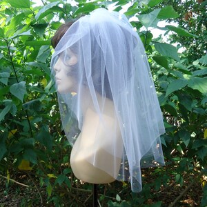 Short Bridal Veil, 2 Tier Veil, Cut Edge Veil, Shoulder Length Veil, 20 ...