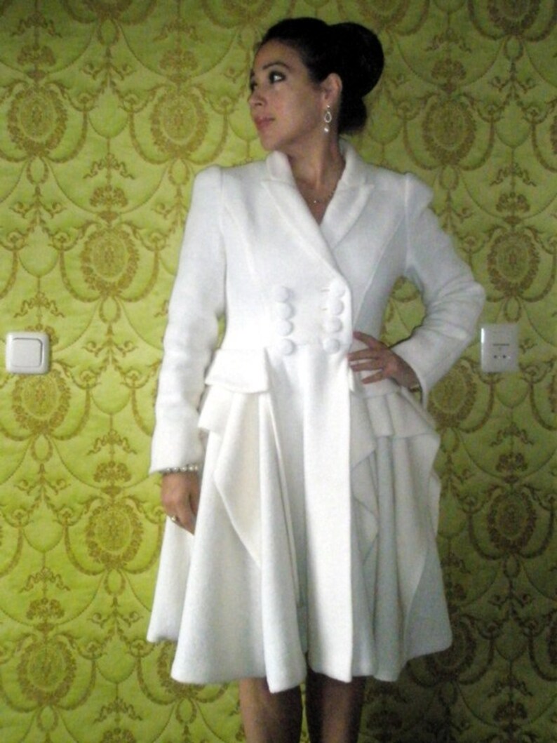 CUSTOM MADE Alexander Mcqueen Inspired Worn by Kate Middleton, off ...