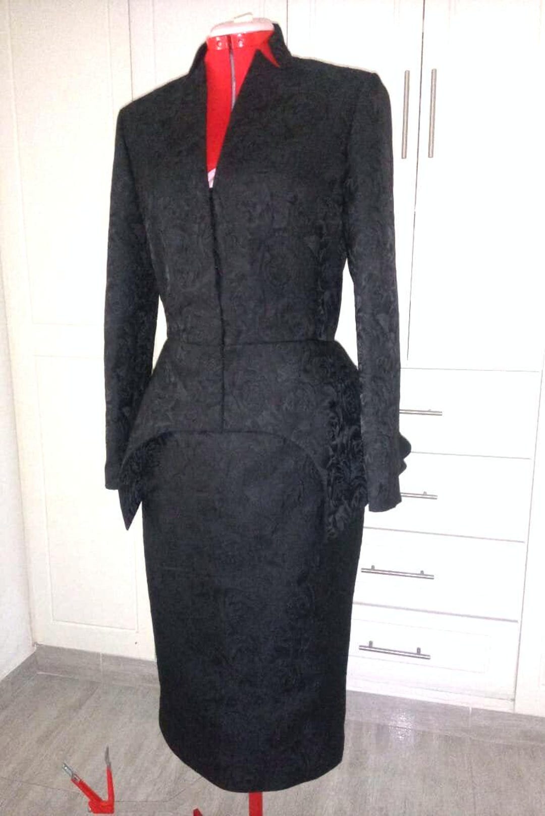 CUSTOM MADE Worn by Kate Middleton Alexander Mcqueen Inspired Notch ...