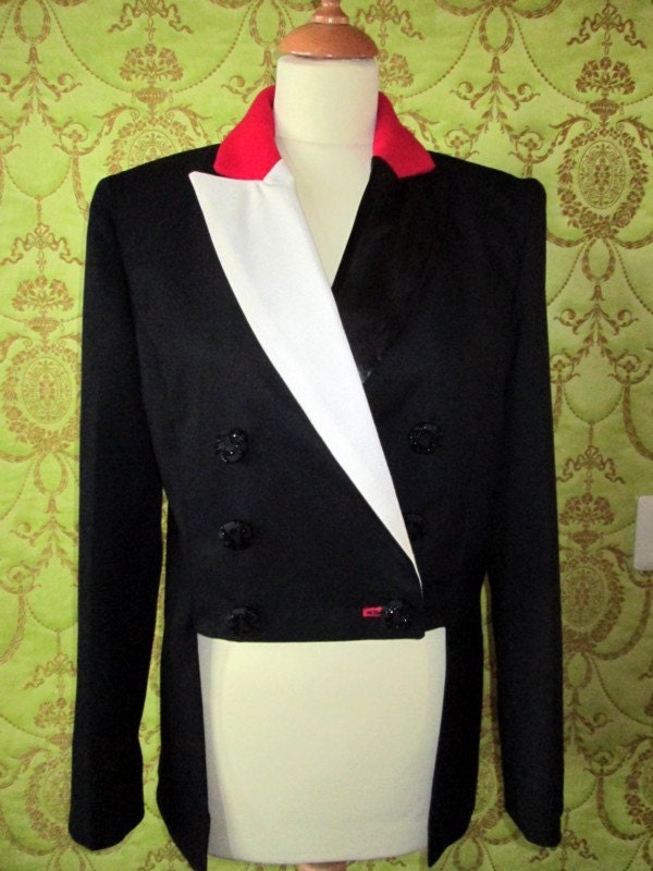 CUSTOM Amazing Tailcoat With Contrastig Lapels in Black Red - Etsy