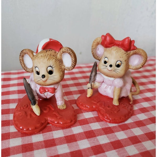 Valentine Figurines - Etsy