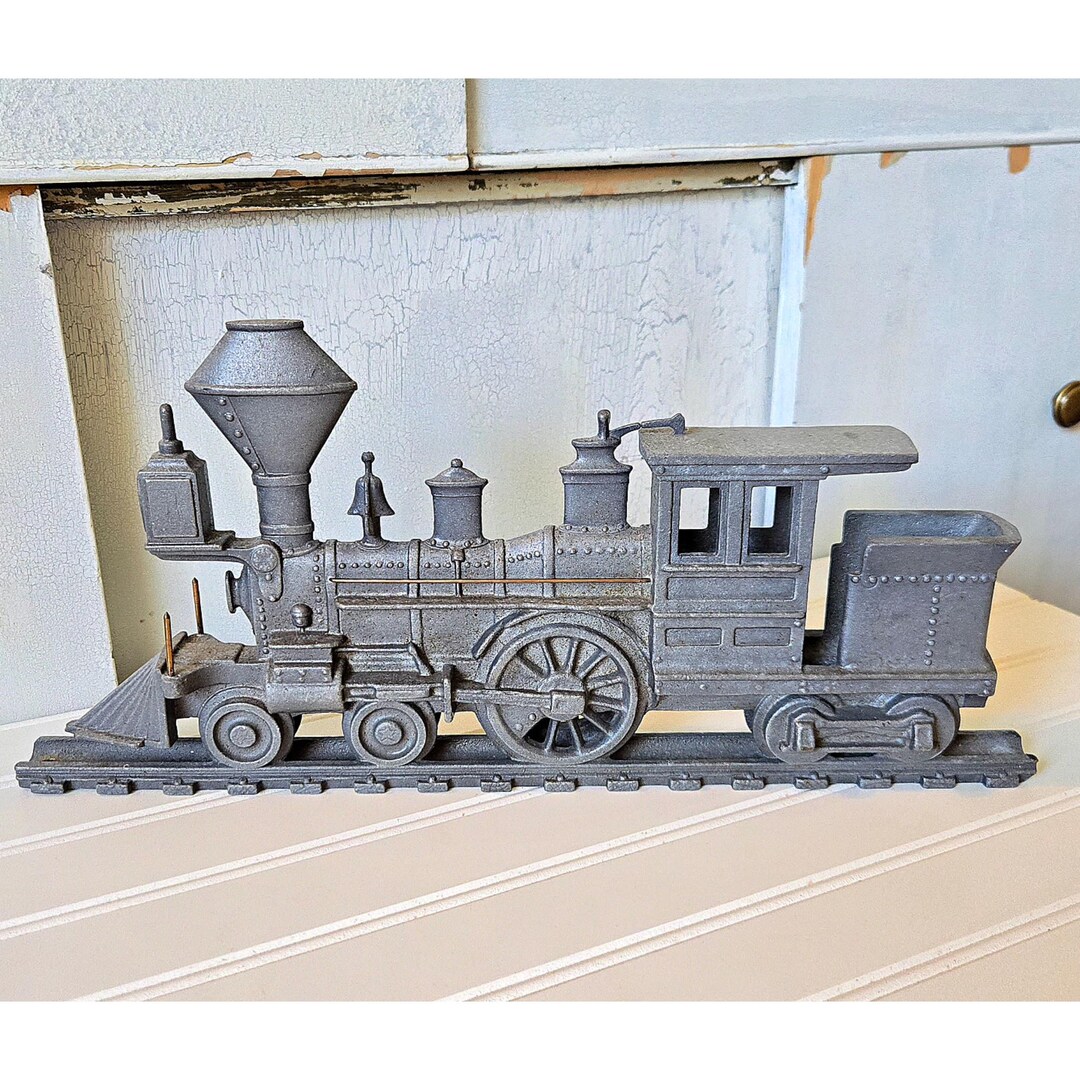 Vintage Train Locomotive Mailbox Topper Cast Aluminum Metal Railroad ...