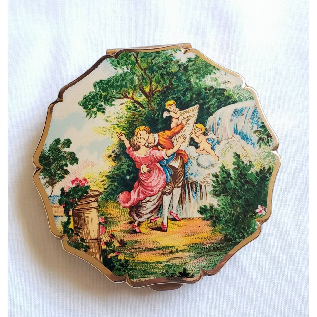 Vintage Stratton England Compact Face Powder Cupid Victorian Gold Metal ...