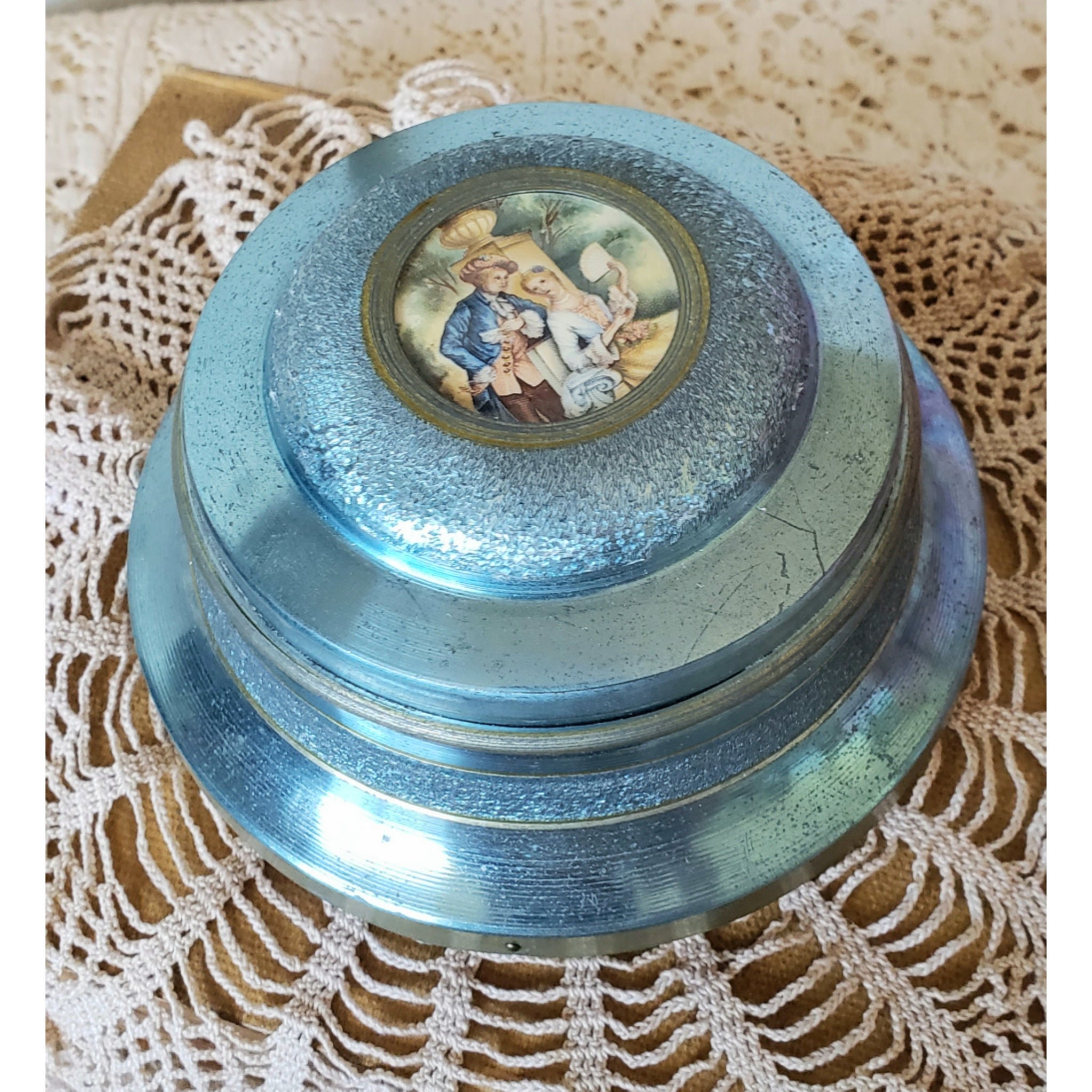Vintage Powder Box Aluminum Music Box Round Blue Victorian - Etsy