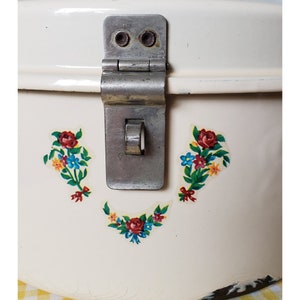 Antique Enamelware Bread Box Green Cream Hinged Lock Round Flowers ...