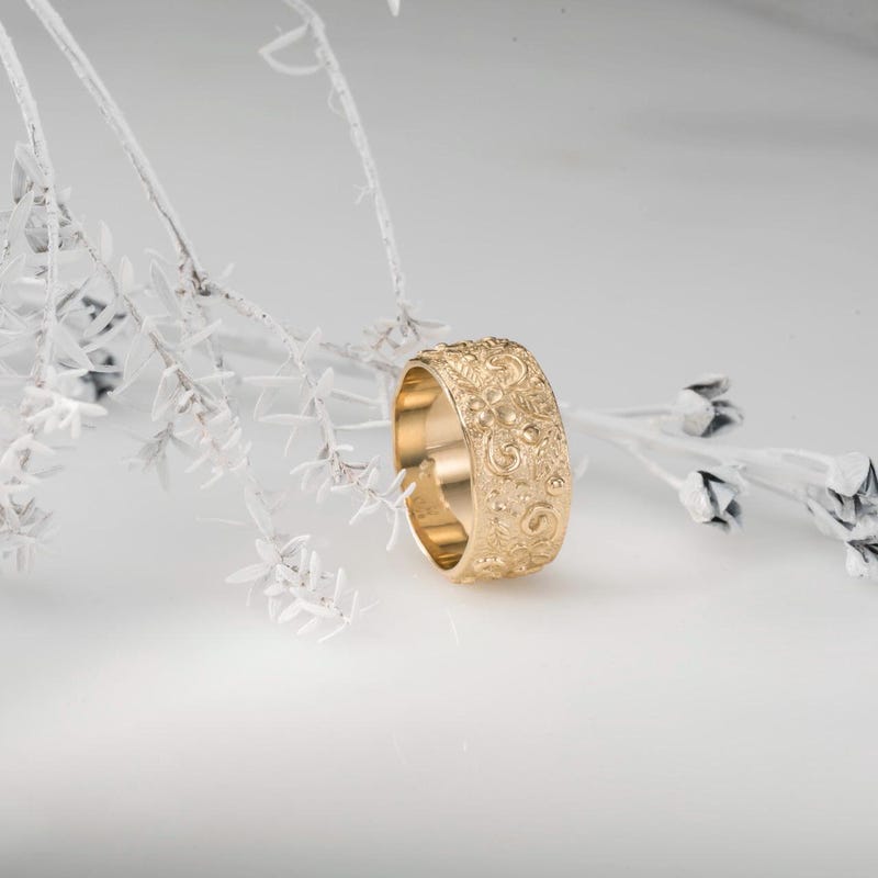 Engraved Wedding Band - Etsy