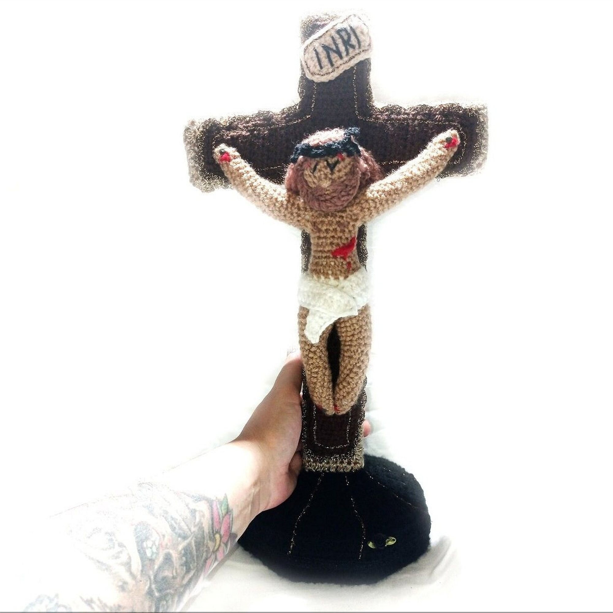 Crucified Jesus Crocheted Statue - Etsy