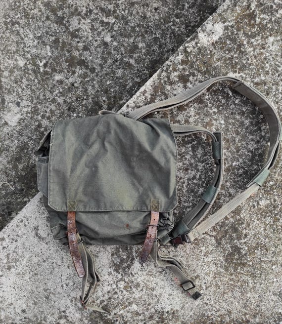 Vintage Military Backpack from Yugoslavia 1981 - Gem