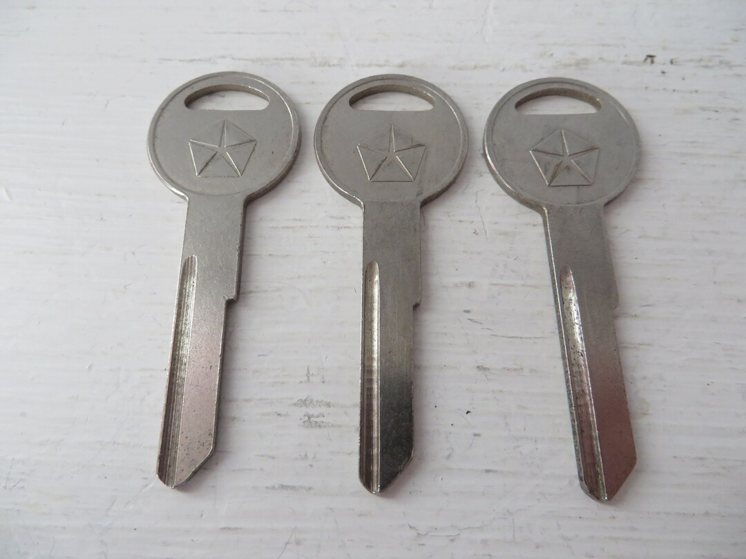 Vintage Set of Three Chrysler Blank Keys - Key Crafts - Key Collecting ...