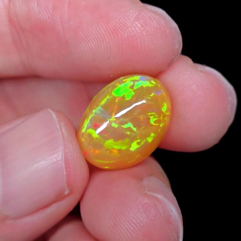 Natural Ethiopian Welo Fire Opal Cabochon, Oval Gemstone (14x11x7 Mm ...