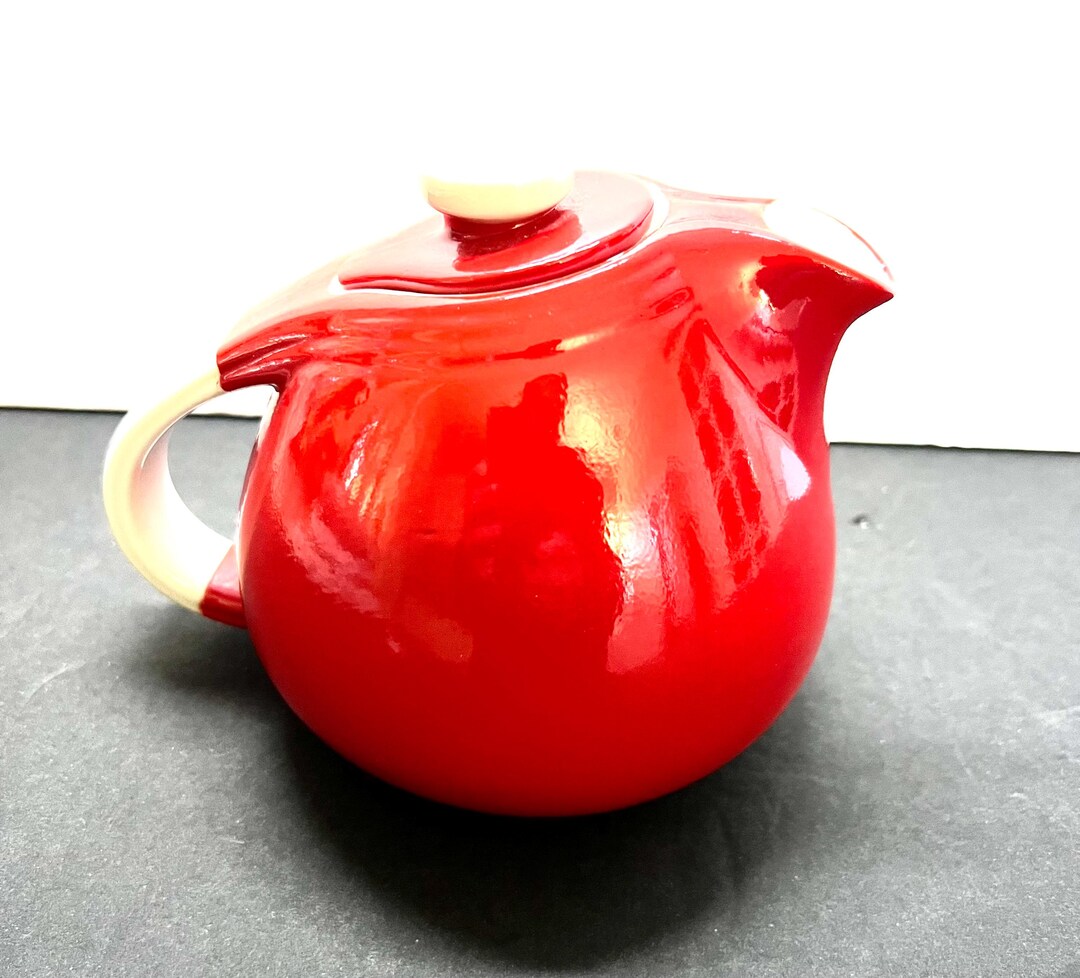 Vintage HALL Red Teapot: USA Collectible Kitchenware - Etsy