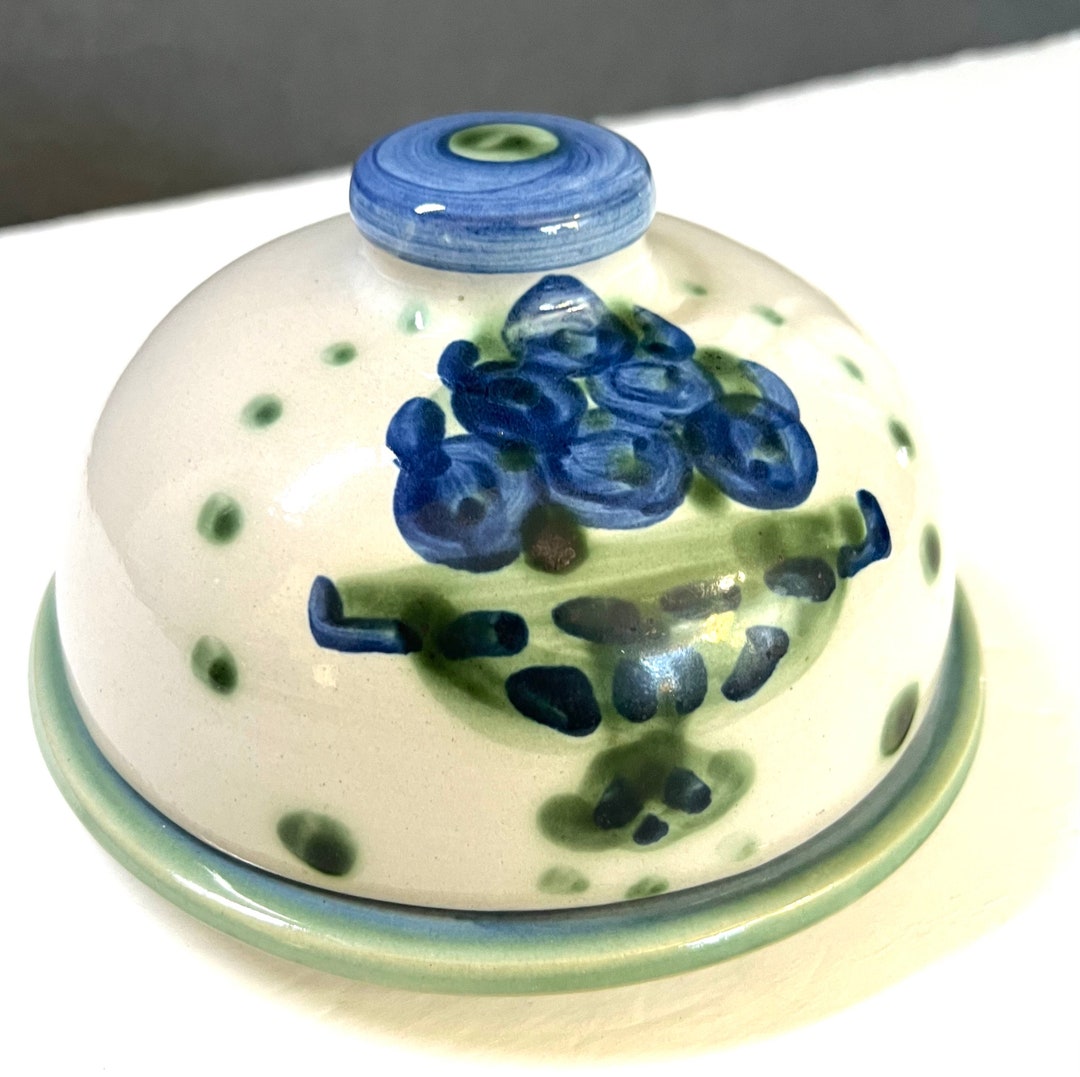 M A HADLEY Pottery Domed Butter Cheese Dish, Blueberry Bouquet Pattern ...