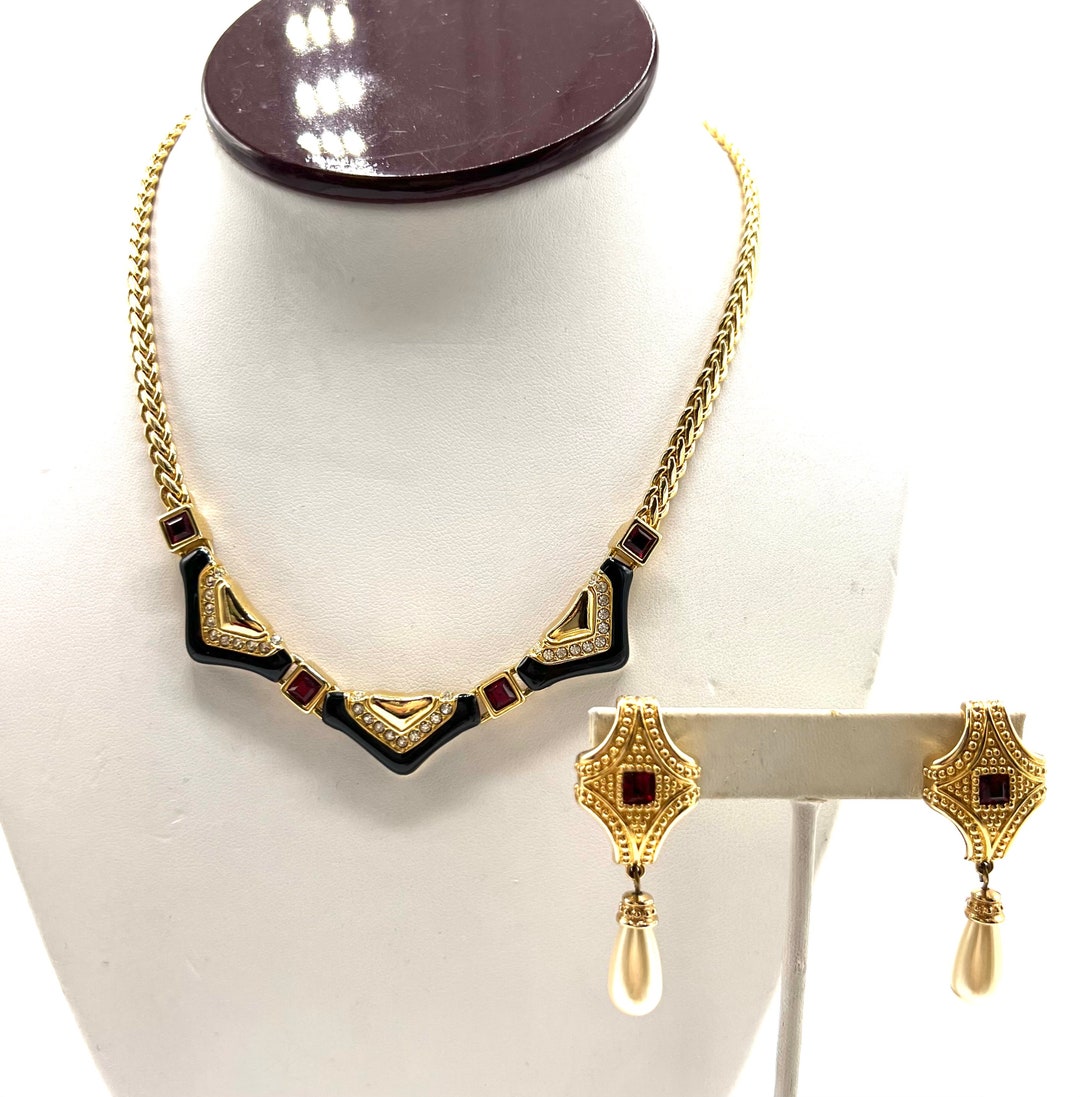 SWAROVSKI Choker Necklace Earrings, Red Crystal and Black Pendants ...