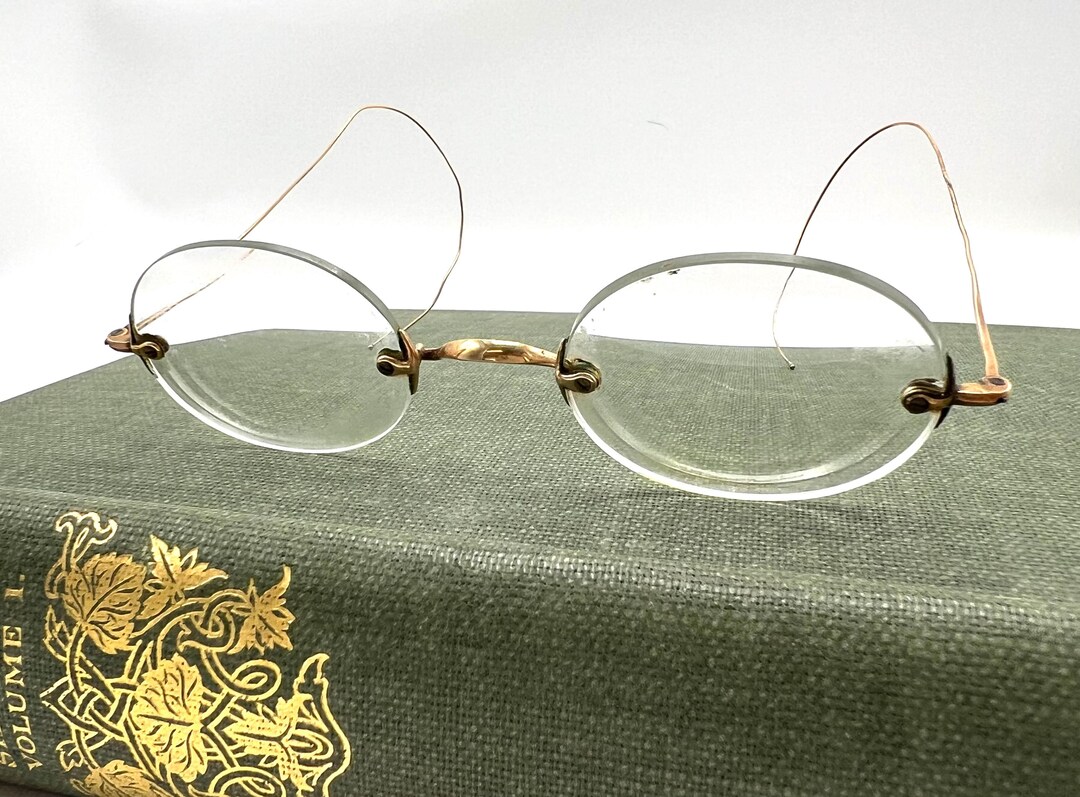 Early Eyeglasses, Wire Rimmed Spectacles, Oval Frames, John Lennon ...