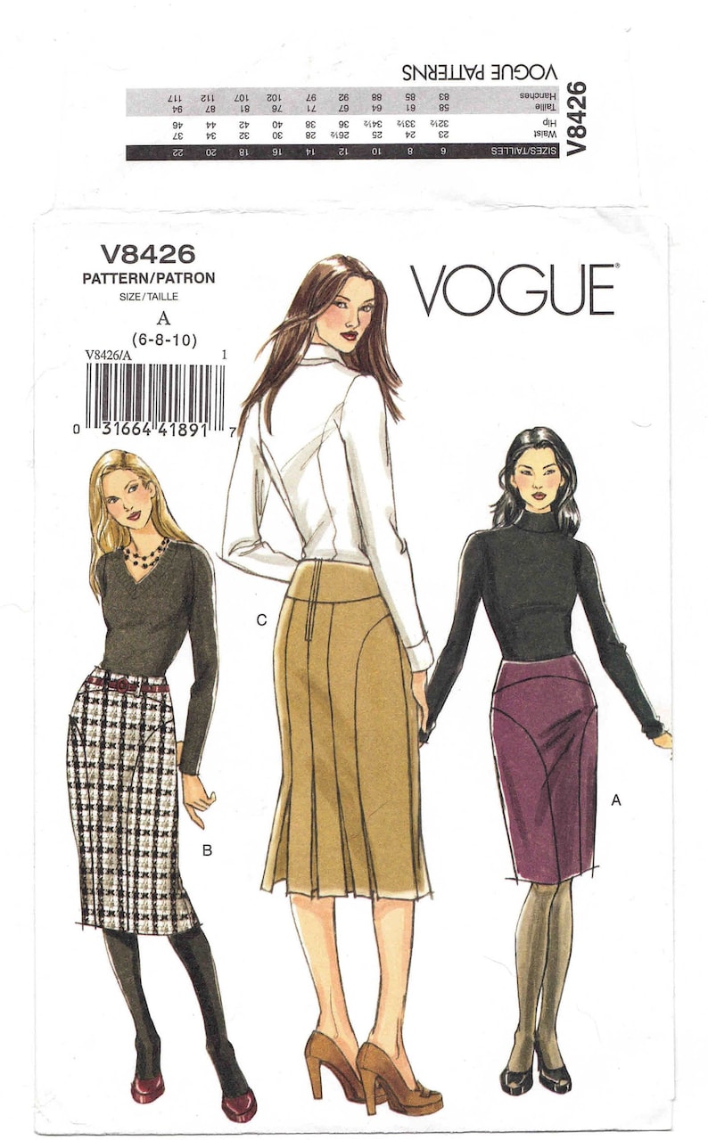 Vogue Skirt Pattern 8426 Sizes 6 10 Waist 23 25 Below Knee Skirt With Shaped Seams Yoke