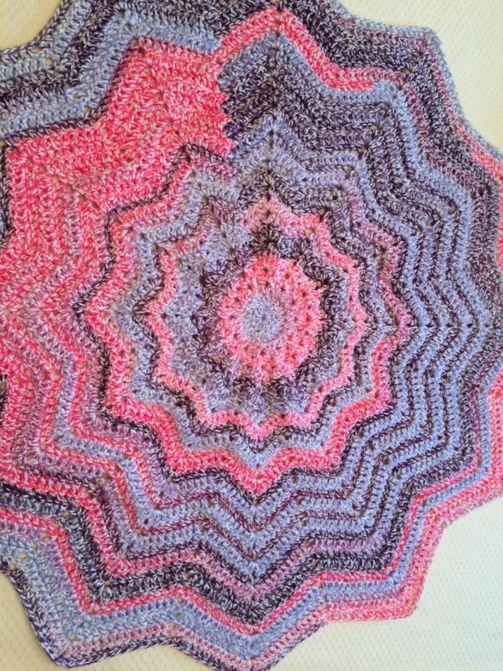 Crocheted round ripple star shaped baby afghan your color | Etsy