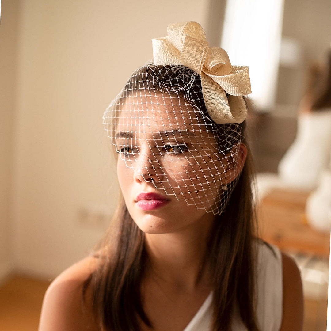 Bridal Bow Fascinator With Birdcage Veil in Cream Colour, Wedding ...