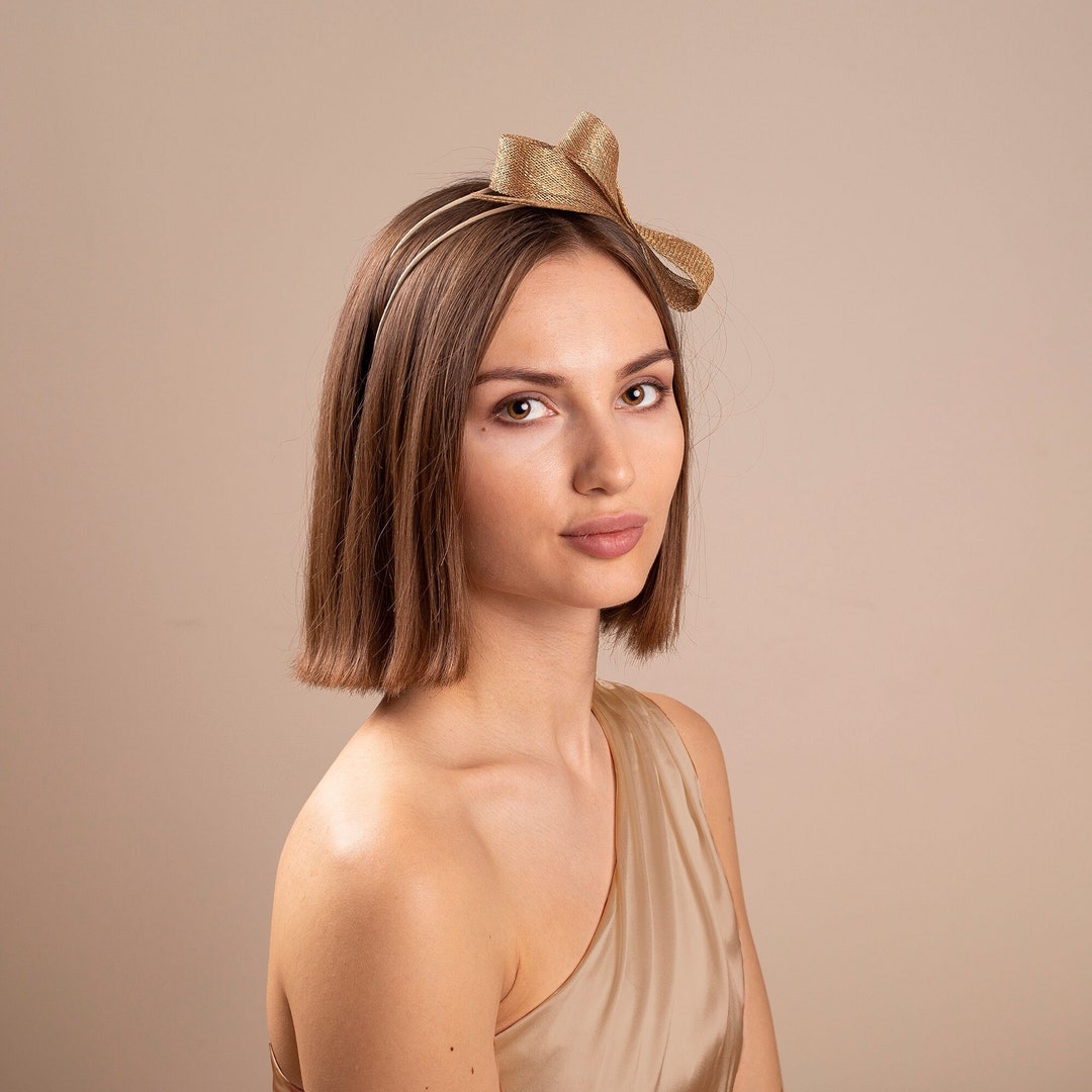 Minimalist Gold Fascinator, Wedding Millinery Fascinator, Minimalist ...