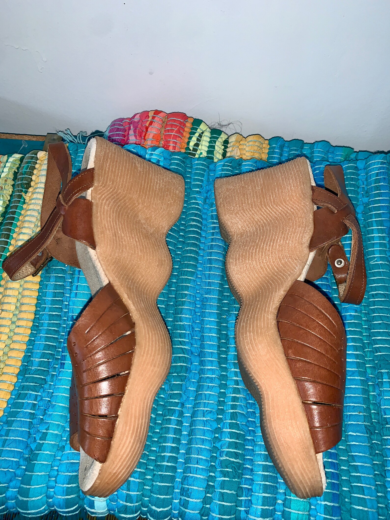 70s/80s FAMOLARE "hi There" WAVY SOLE Leather Wedge Sandal - Etsy