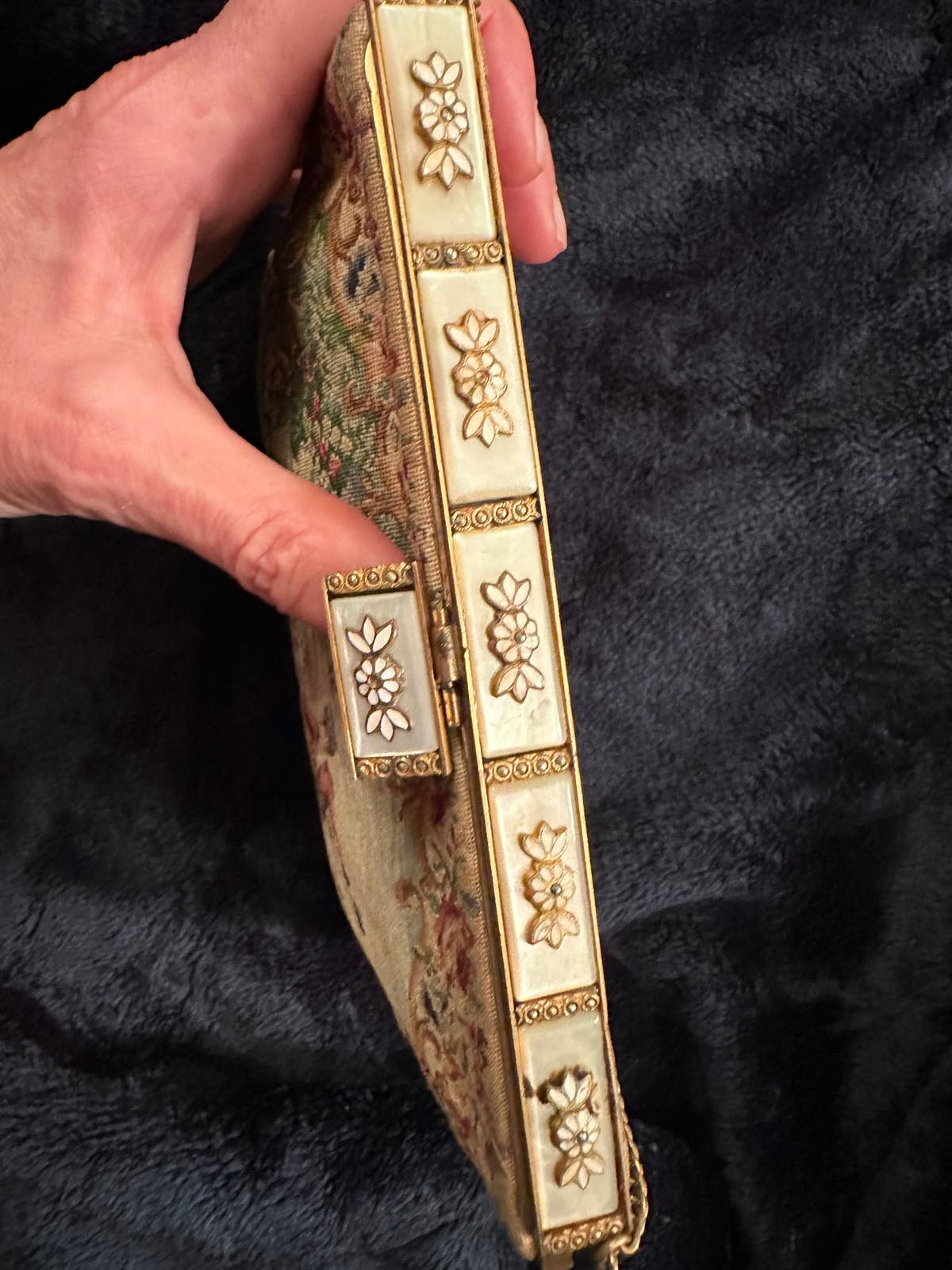 1940's WALBORG PETITPOINT Bag W/ Unique MOP Mother of Pearl Frame ...