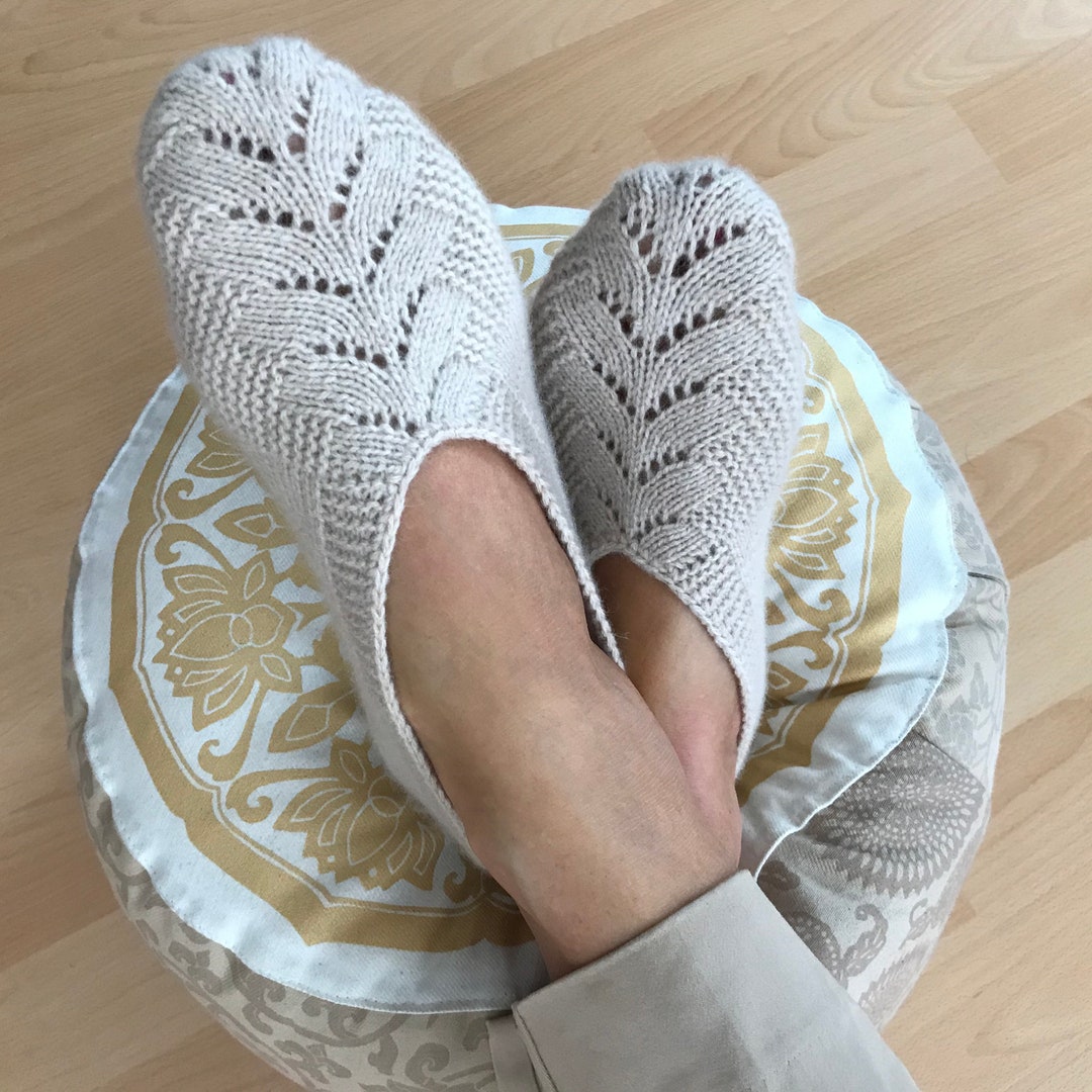 AYSEL Patik Footies Knitting Pattern (PDF) - Etsy