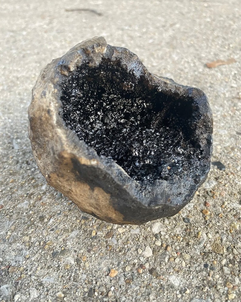 Rare Large Natural Bitumen Oil Geode - Keokuk Geode - Etsy