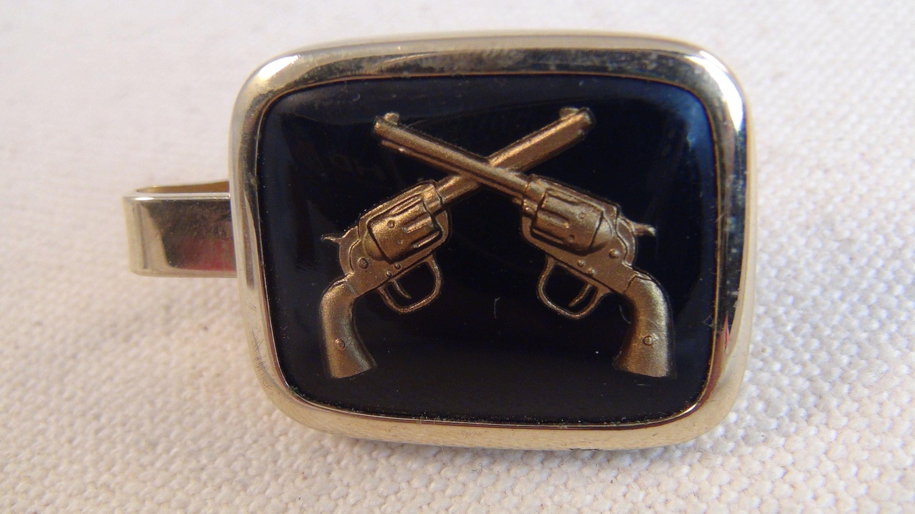 GOLDEN GUN Tie Tack or Clip-vintage Dueling Pistols-crossed | Etsy