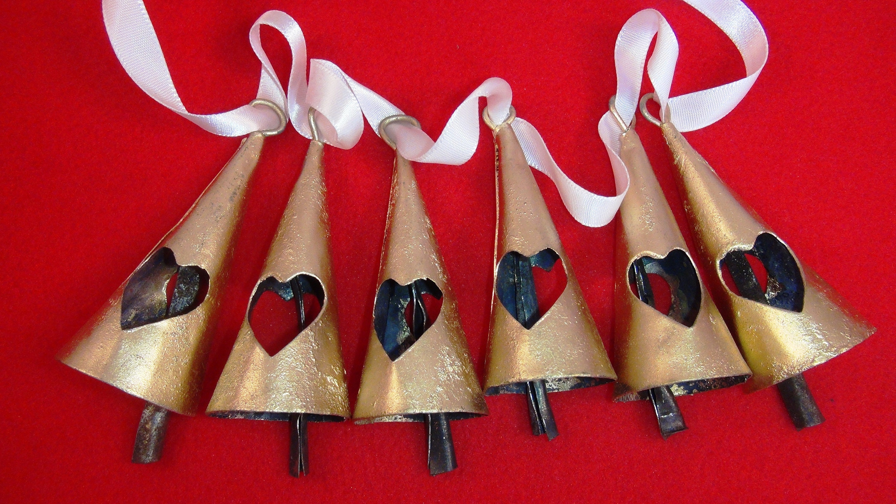 HEART BELLS Bright Gold 3 Triangle Bells w/ Heart | Etsy