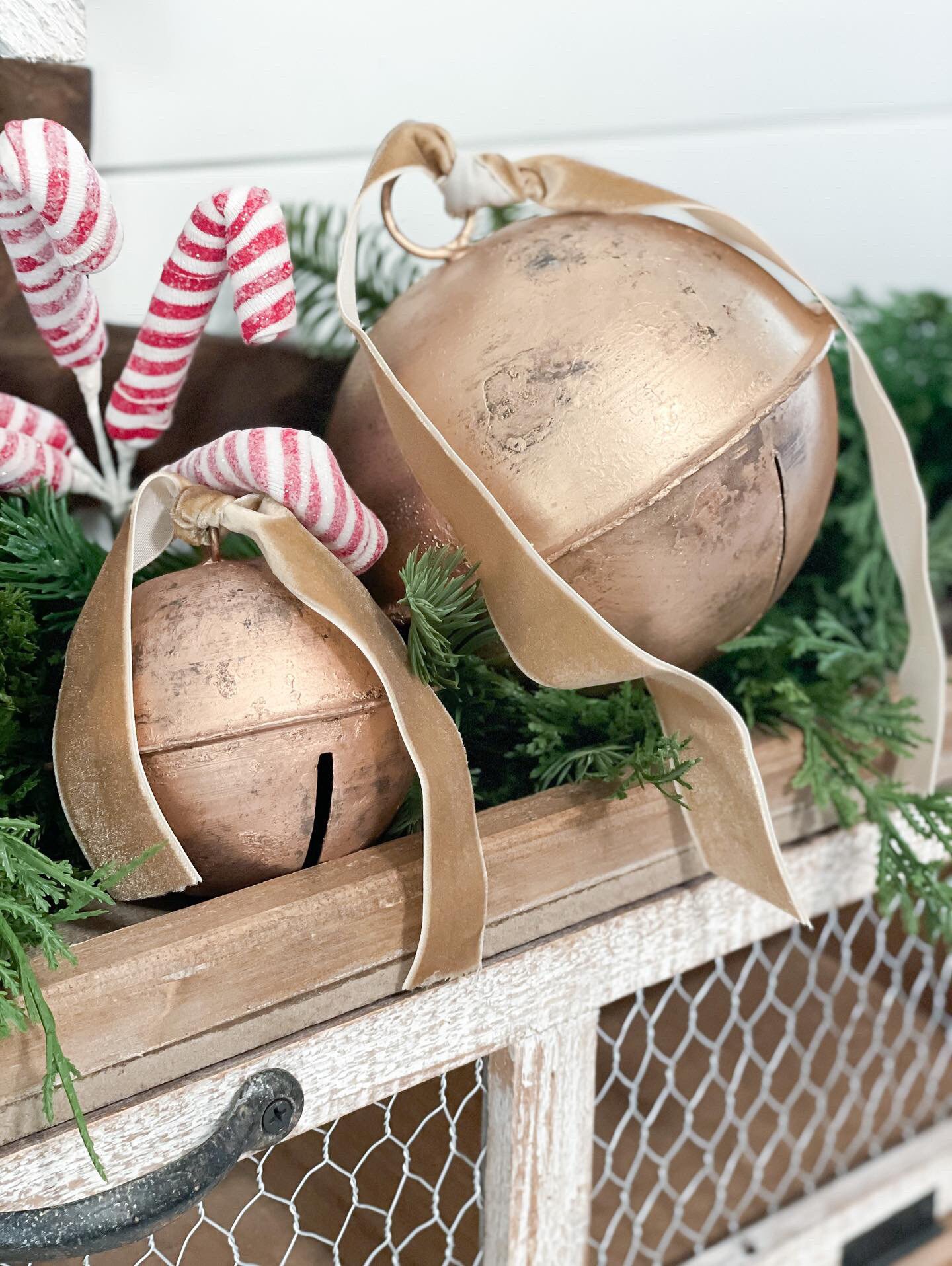 Jingle Bells - Rustic Gold Bells in Four Sizes for Christmas Decor ...
