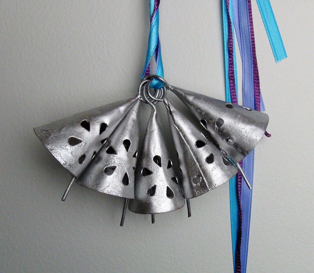 5 SILVER CHROME SUNBURST Bells With Teardrop Cutouts-decorate Your ...