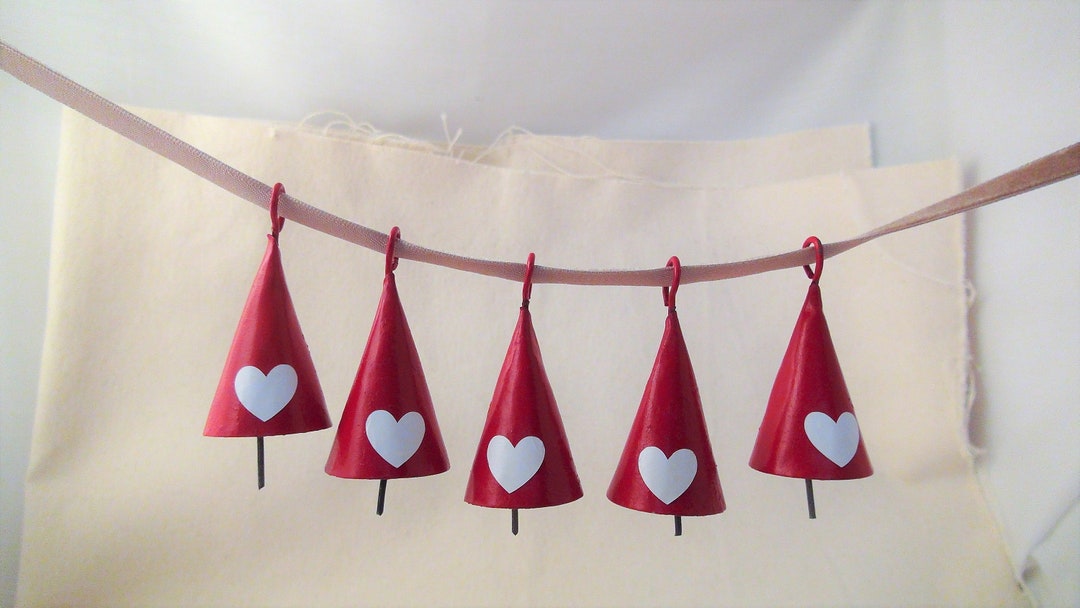 Valentine Love Bells in Red With White Hearts - 5 Small, 2", Red ...