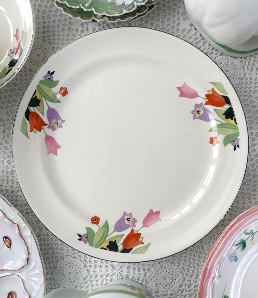 Superior Hall Crocus Dinner Plate 1930's Vintage Art Deco Pattern - Etsy