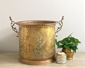 Large brass pot | Etsy