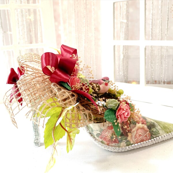 Shoe Centerpiece - Etsy