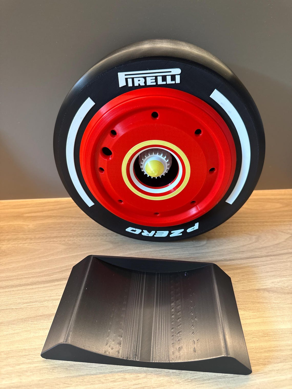 Pneumatico - formula 1 - Pirelli - Etsy Italia