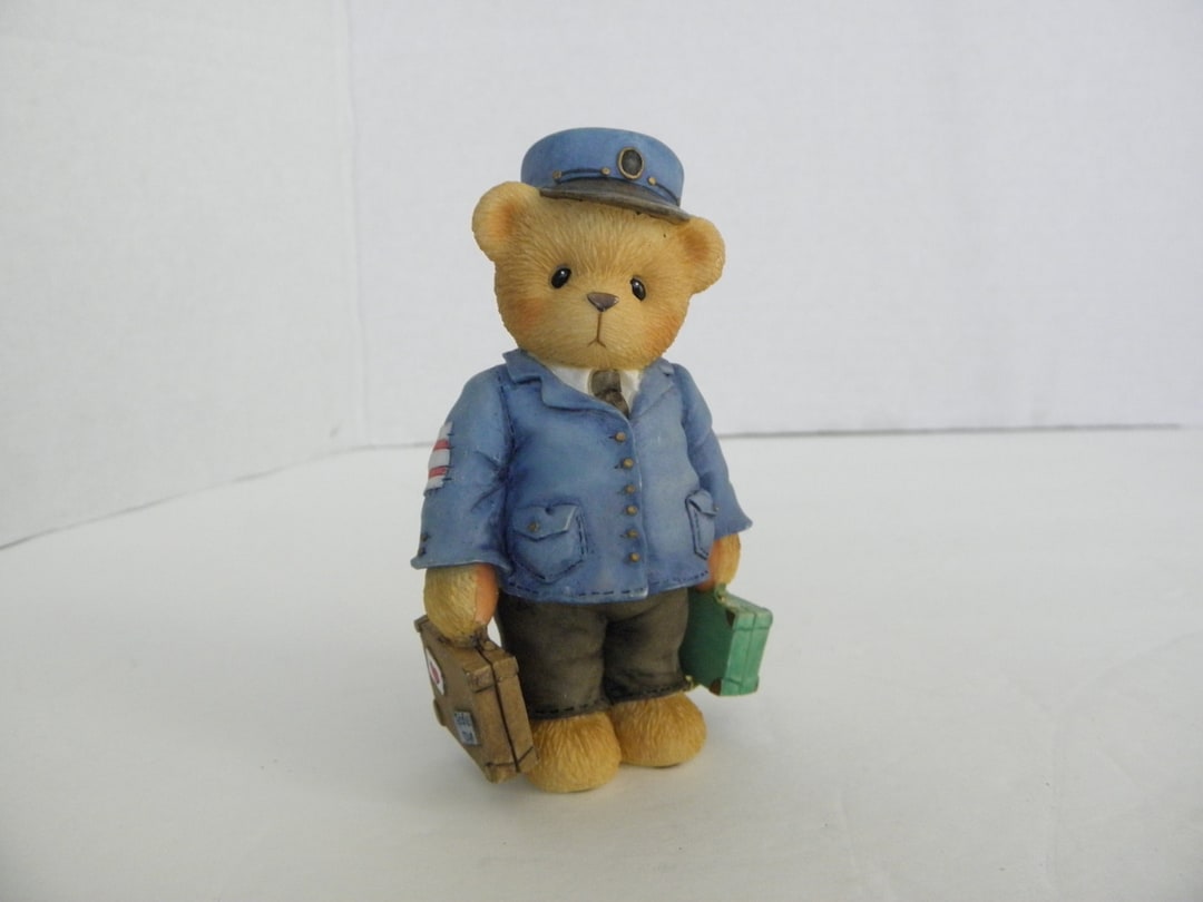Lloyd Porter Teddy Bear Figurine Symbol of Membership GREEN SUITCASE ...